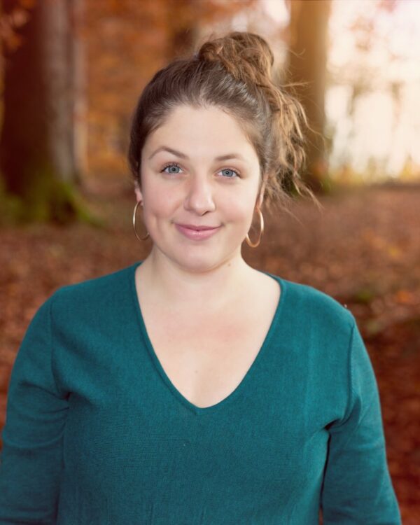 Tantra - Lomi Lomi - Sensual Bodyflow - Sexological Bodywork - Herzensreise.ch